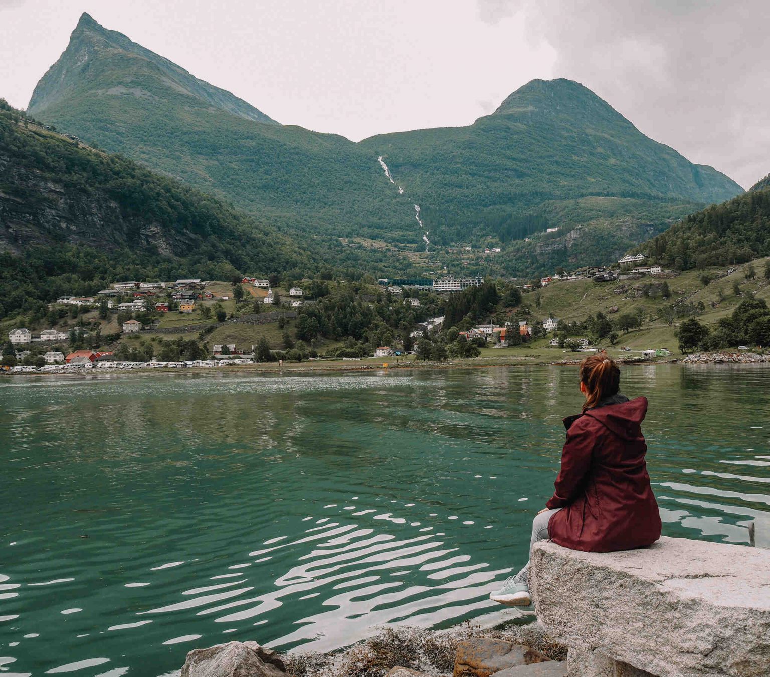 Flydalsjuvet Aussichtspunkt · Wanderung ab Geiranger